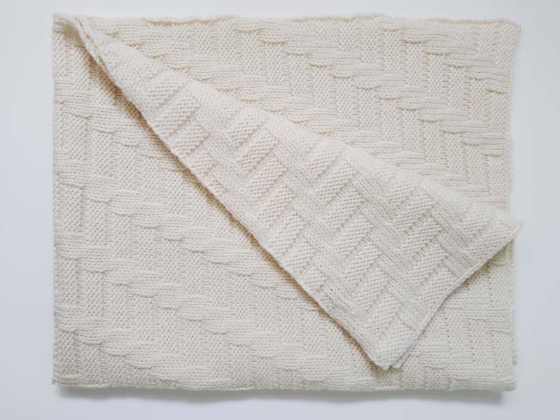 Bassinet blanket / Baby blankets / Shop at NZ Twine