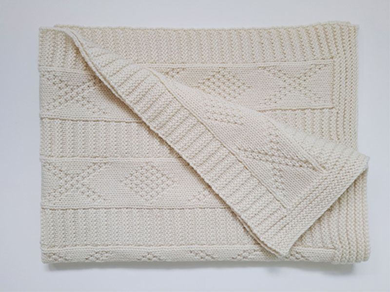 Bassinet blanket / Baby blankets / Shop at NZ Twine